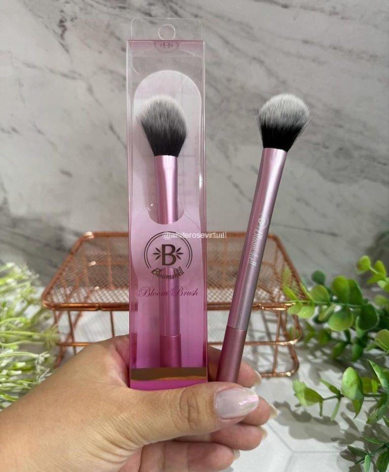 Bloom Brush | Tienda de Maquillaje | White Rose | Cali